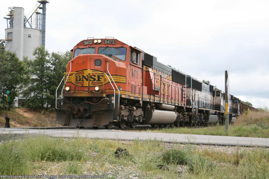 BNSF 9473